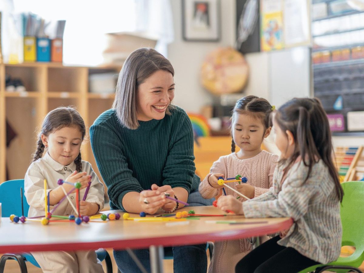 Assistant Teacher - Kidibliss®
